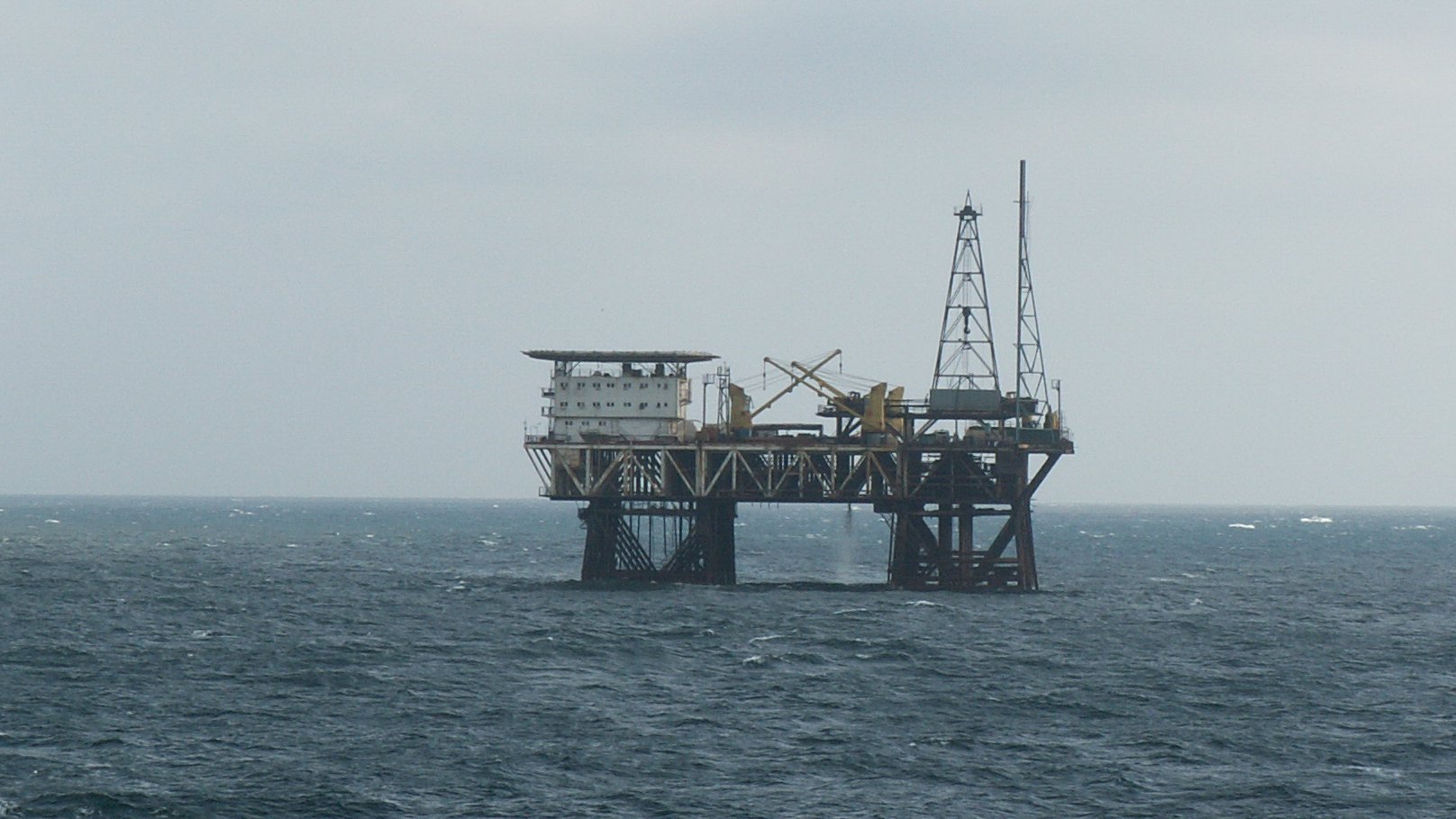 European Parliament fails to remove ExxonMobil lobby badges | Greens/EFA